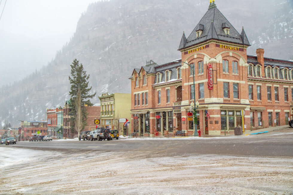 VISITING OURAY COLORADO IN THE WINTER | Everyday Laura